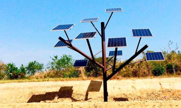 Árbol hecho con paneles solares estará en Cartagena